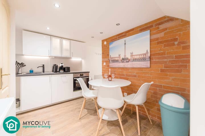 Baross Deluxe Modern City Apartment - Ungarn