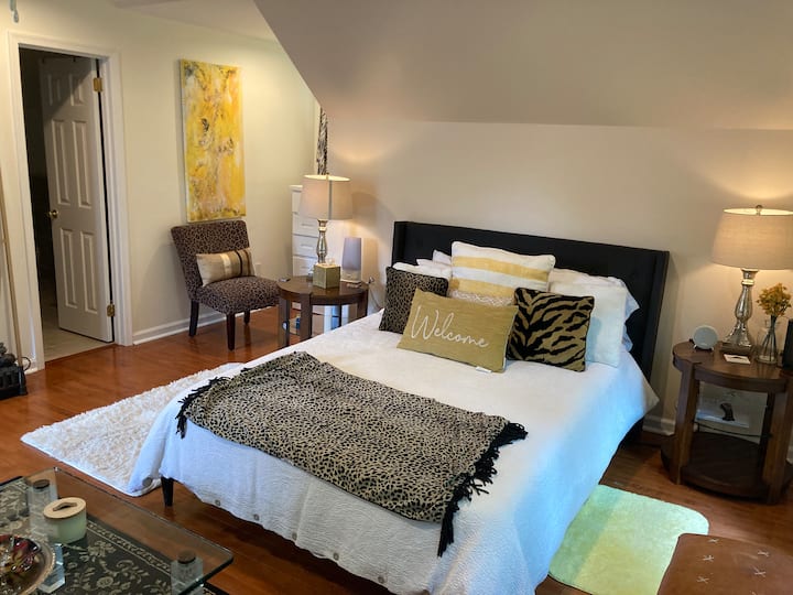 Enjoy The Good Life, Work & Play - Bethesda, MD