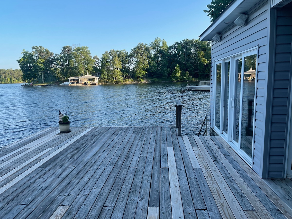 Hyco Lake Vacation Rentals & Homes - North Carolina, United States | Airbnb