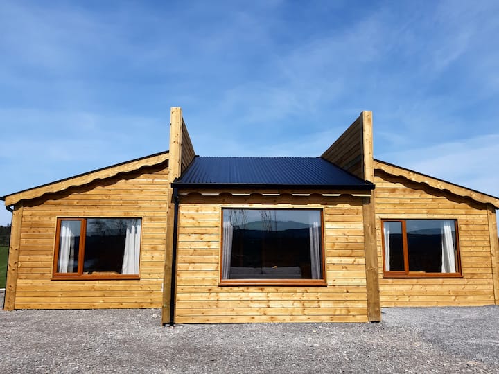 2 Bedroom Log Cabin, Pike Lodge - Fermanagh