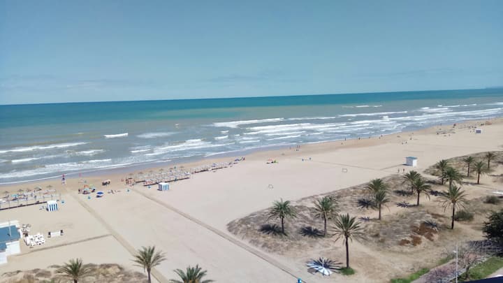 Apartamento En Primera Linea De La Playa De Gandia - Gandia