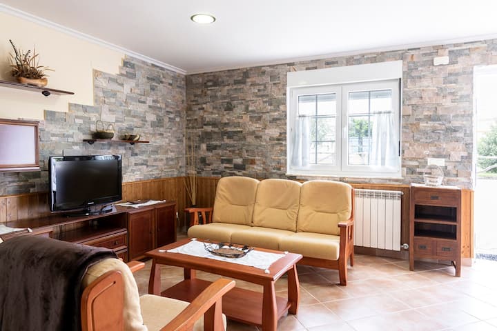 Apartamento Rural Carbayo "Los áRboles" - Tapia de Casariego
