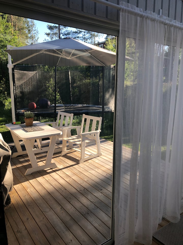 Trevligt Radhus Med Gratis Parkering - Falun