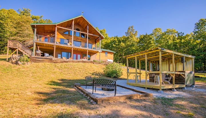 Timber Lodge located near the Buffalo River - Cabins for Rent in ...