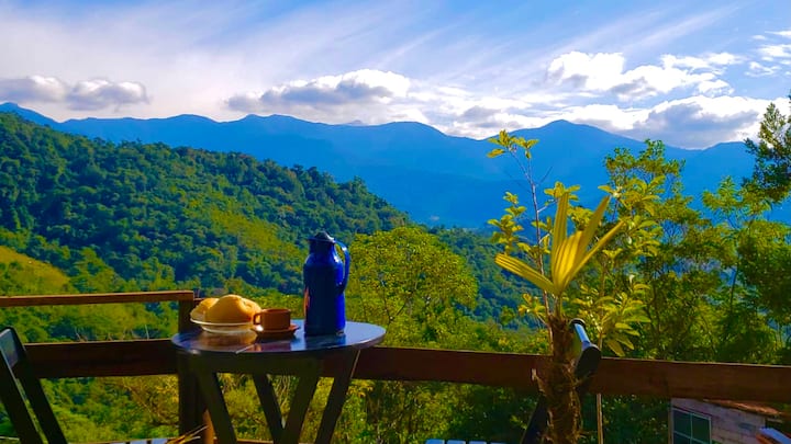 Um Chalé Com Vista Belíssima Para As Montanhas!!! - Trindade
