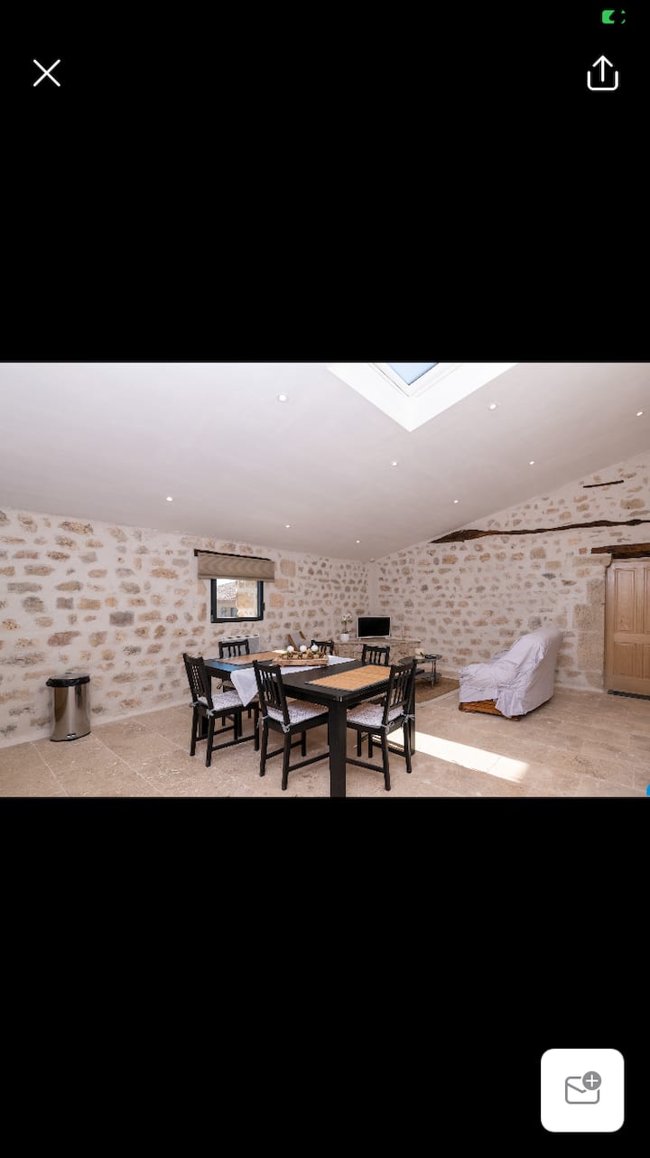 Maison De Caractère Dans Domaine - Régusse