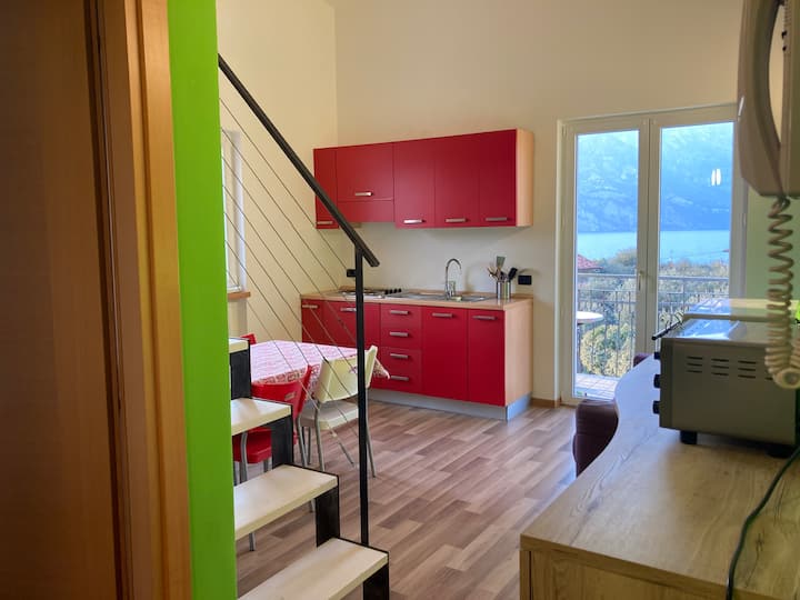 App 6 Incantevole Con Parcheggio Ideale Per 4 - Malcesine