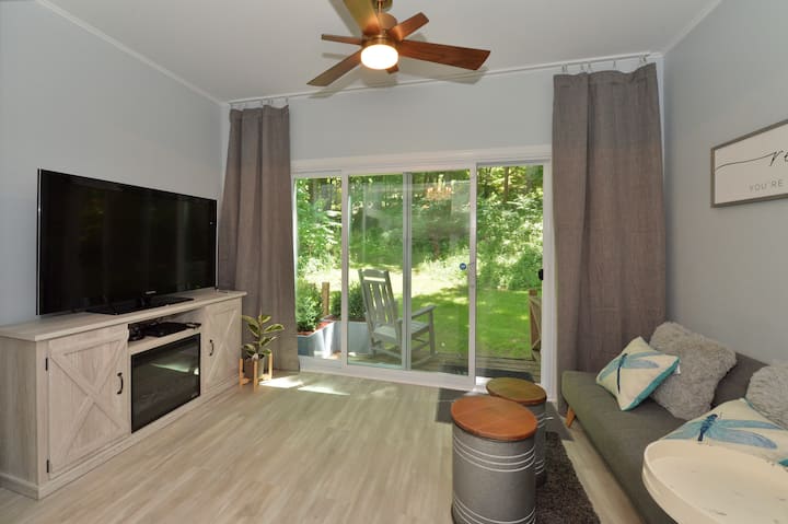 Apartment In Lovely Lake House,pets Welcome! - State of New York