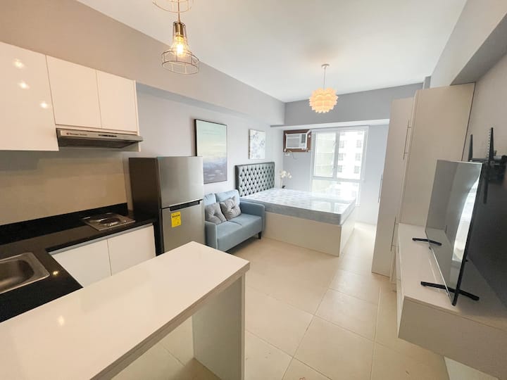 ★ Studio @ Cebu It Park, W/ Netflix & 50mbps Wifi - Mandaue City