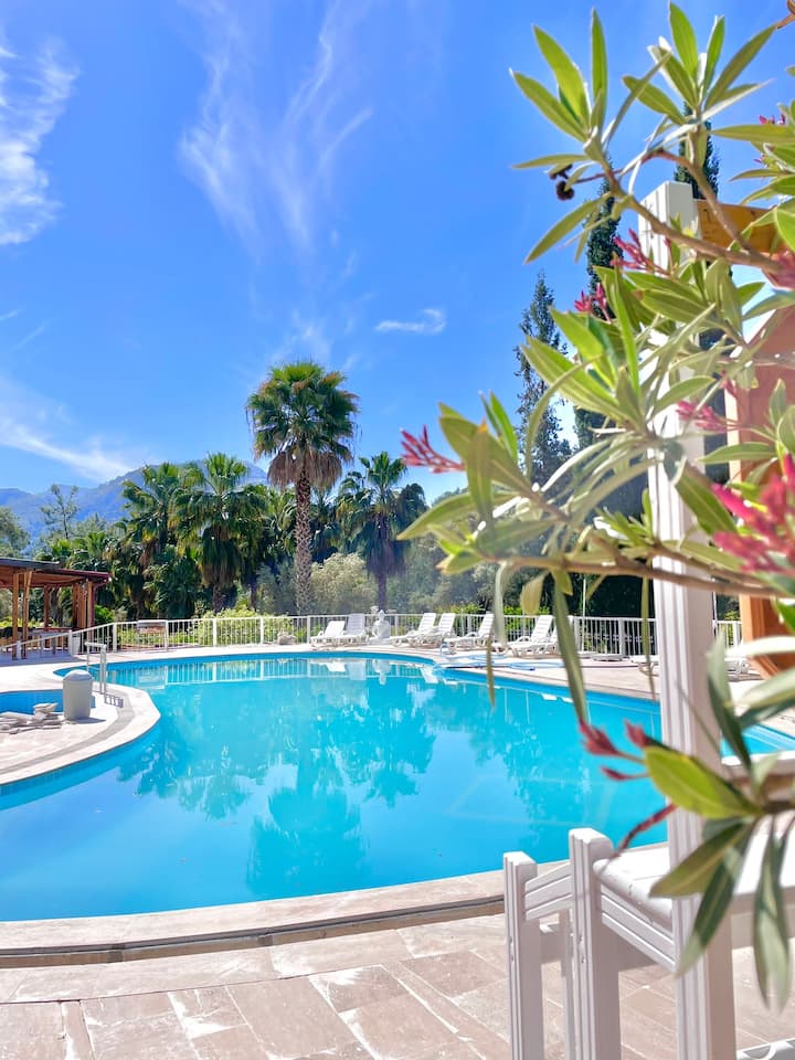 Stonehouse, Angels Garden - Kumluca