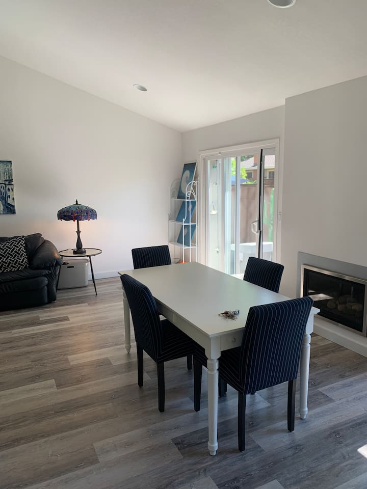 Private Room In Cupertino 
Walk To Infinite Loop - Cupertino, CA