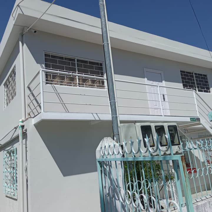Departamento A 5min De Solca Y Embajada Americana - Quito