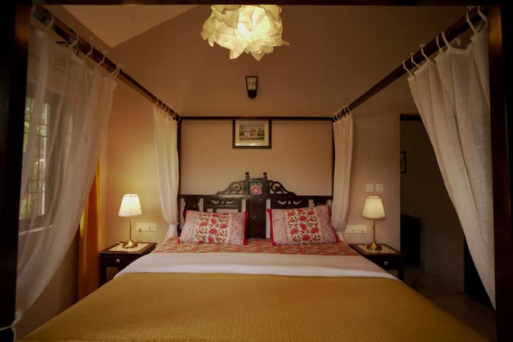 The Lighthouse Goa 7bhk, 10 Min To Candolim Beach - Goa