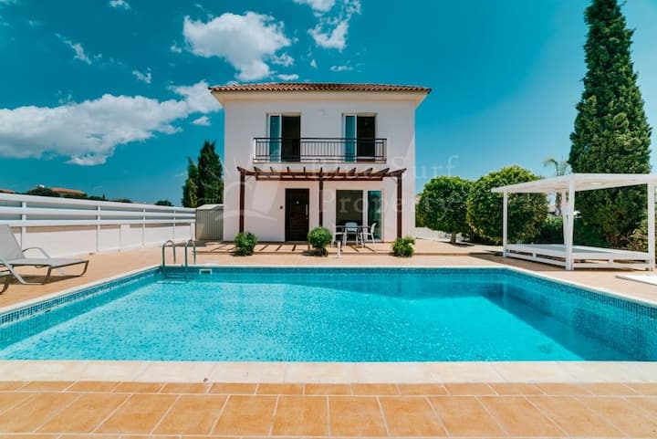 Summer Breeze - Cheerful 2 Bedroom Villa With Pool - Nissi Beach