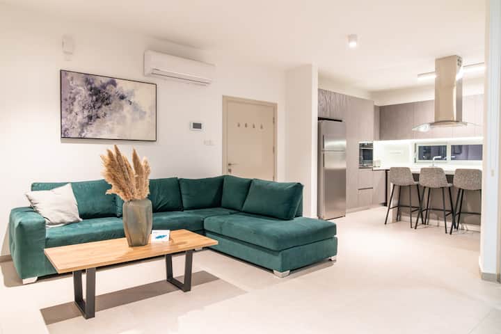 Venus Luxury Apartment - Larnaca
