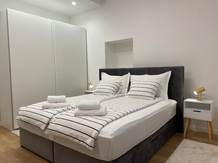 Apartman Iva U Samom Centru Dioklecijanove Palace - Split