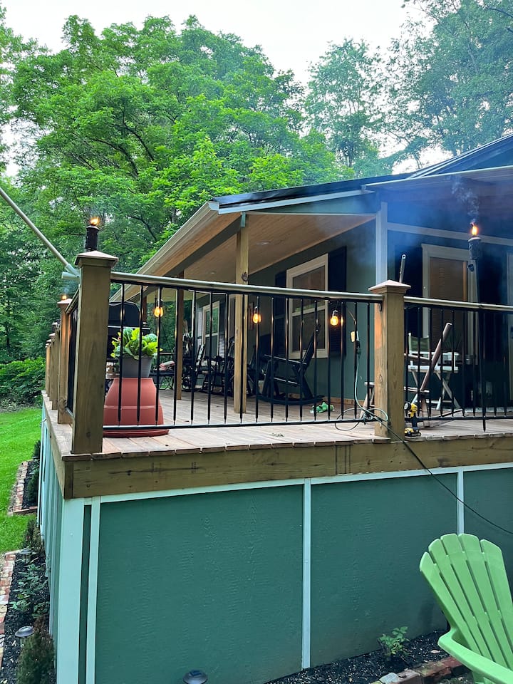Private, Cozy, Creekside, Fayetteville Bungalow - Babcock State Park, Clifftop
