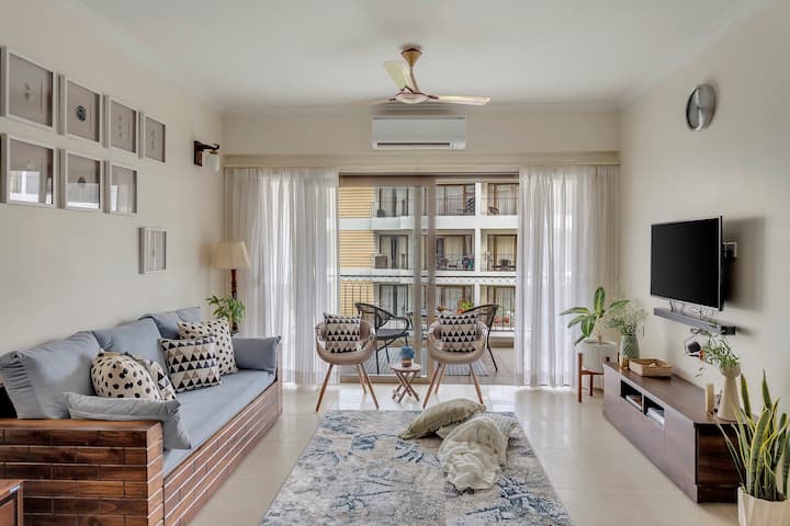 Modern 1 Bhk Seaside Apt 125: 1km To Beach /Pool - Goa