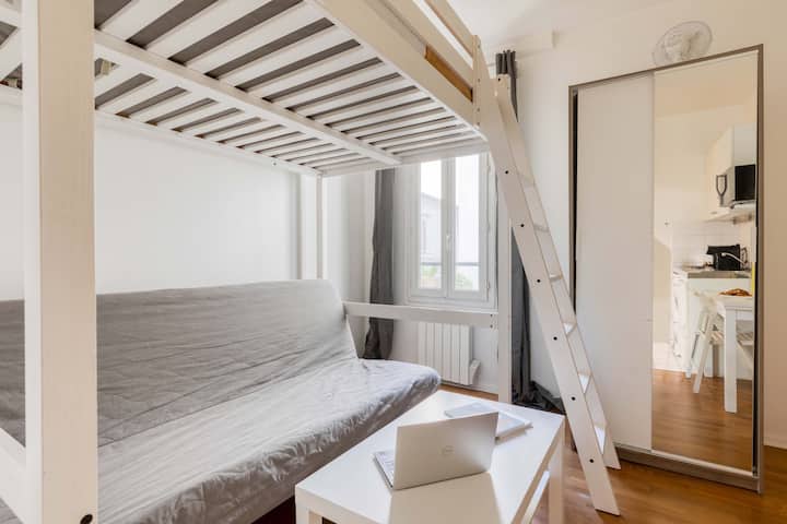 Cute Studio-coeur Du 17e- Bail Moyenne Durée (2dd) - Paris