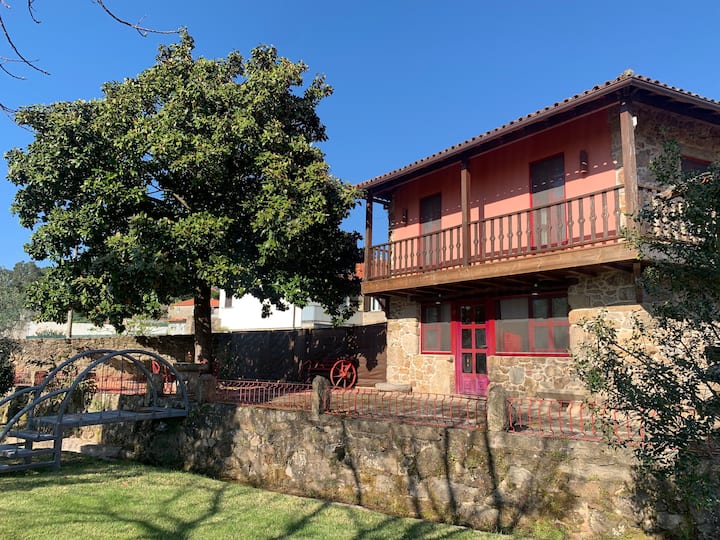 Casa Do Palheiro, Bade, Cerdal. 4930-086 - Tui