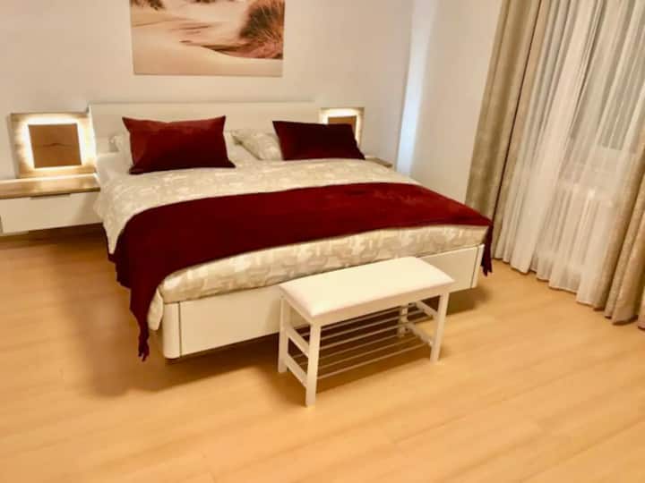 4-zimmer-wohnung, 4 Schlafzimmer, Grosse Küche - Singen