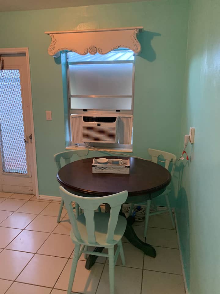 Beautiful Beach Studio.#3 - Lauderdale-by-the-Sea, FL