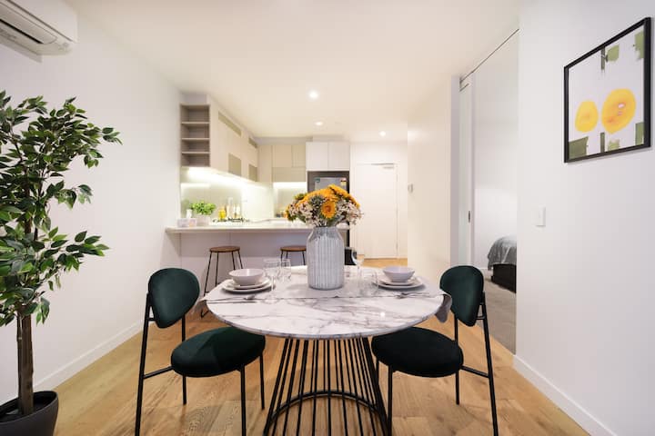 Stylish Cbd Apt In Prime Location W Balcony - Melbourne