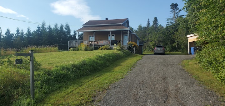 Maison De Campagne Près De La Plage - Gaspé