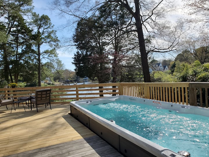 Gorgeous  Waterfront Home  1 Mile To St Michaels - Saint Michaels, MD