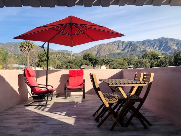 Modern Spacious Studio W/ Patio - Arcadia