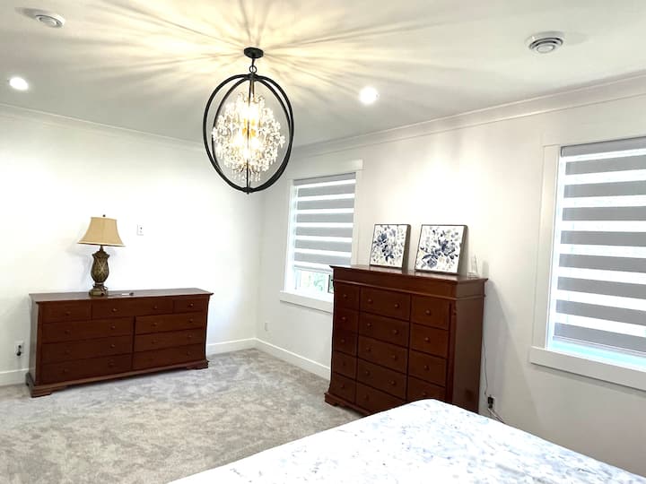 203 Air Condition King Bed Ensuite Own Bathroom - Langley