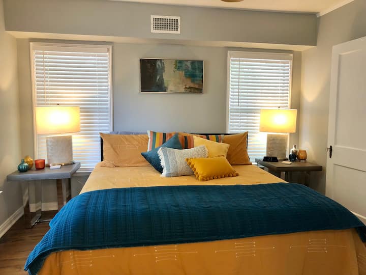 Lower Greenville Abode - Dallas, TX