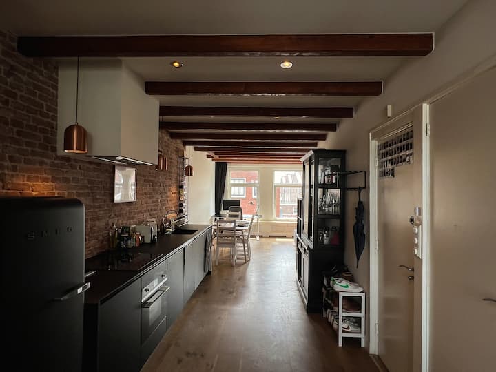 Charming 2 Bedroom Apartment In Vibrant Jordaan - Amsterdam