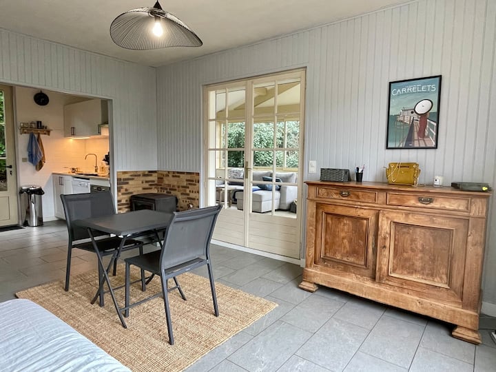 Agréable Maison Avec Grand Jardin En Bord De Mer - Royan