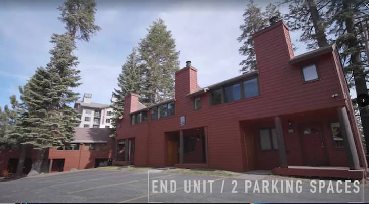 Short Walk To Village & Gondola | 2 Bedroom 3 Bath - June Lake, CA