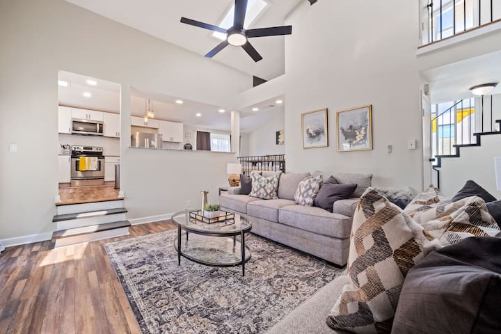 Central 4bd Home | Hwy Access | Close 2 Everything - Dallas, GA