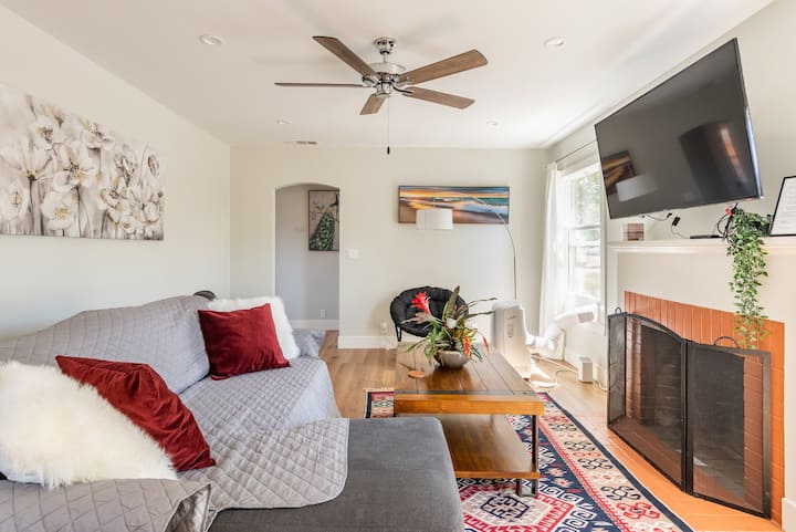 Delightful Stay - Redwood City, CA