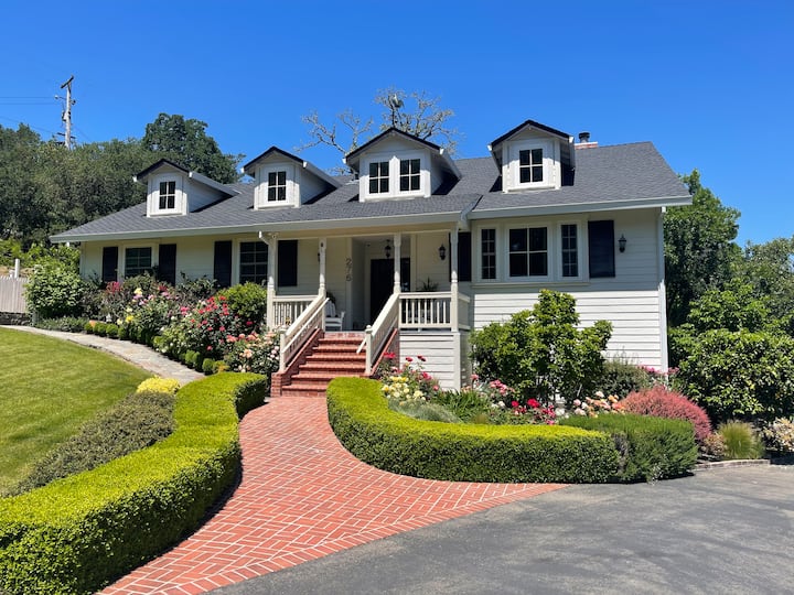 Five-star Resort-like Property - Healdsburg, CA