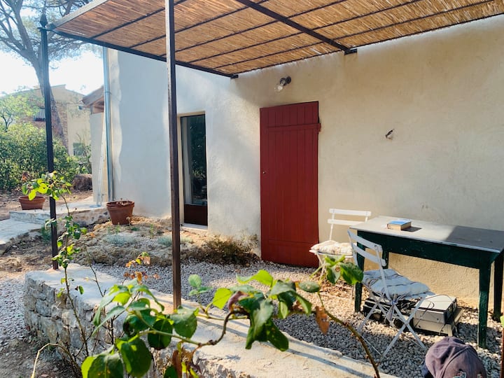 Un Cabanon En Provence - Auriol