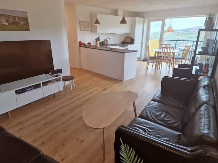 New Modern Apartment With A Great View. - Faroe Islands