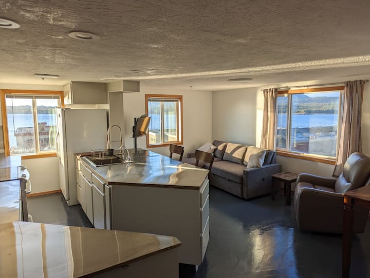Centrally Located Ocean View - Ketchikan, AK