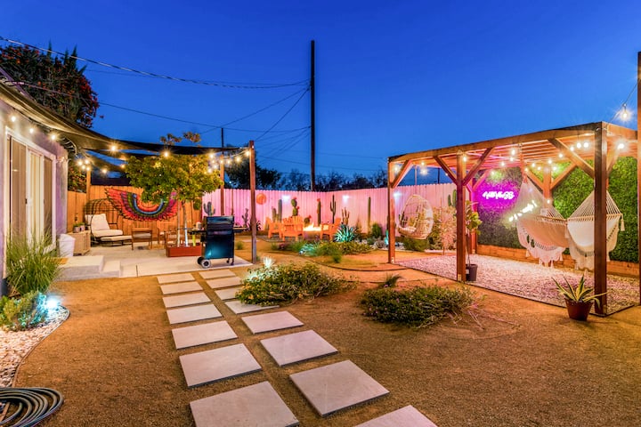 Valle De Guadalupe Escape Gem - Rialto, CA