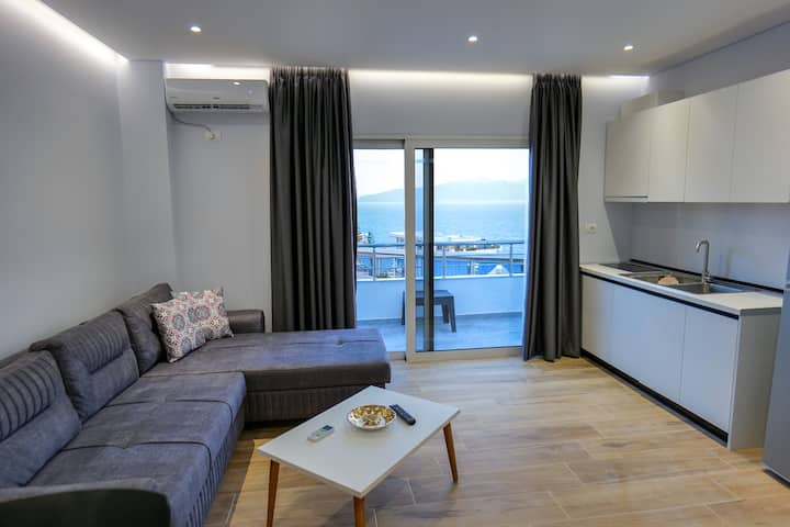 Cozy Seaview Apartment Near Bougainville Bay -403 - Sarandë