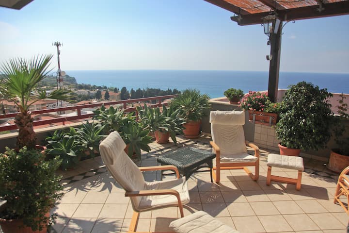 Beautiful Apartment In Tropea With Sea View - Tropea