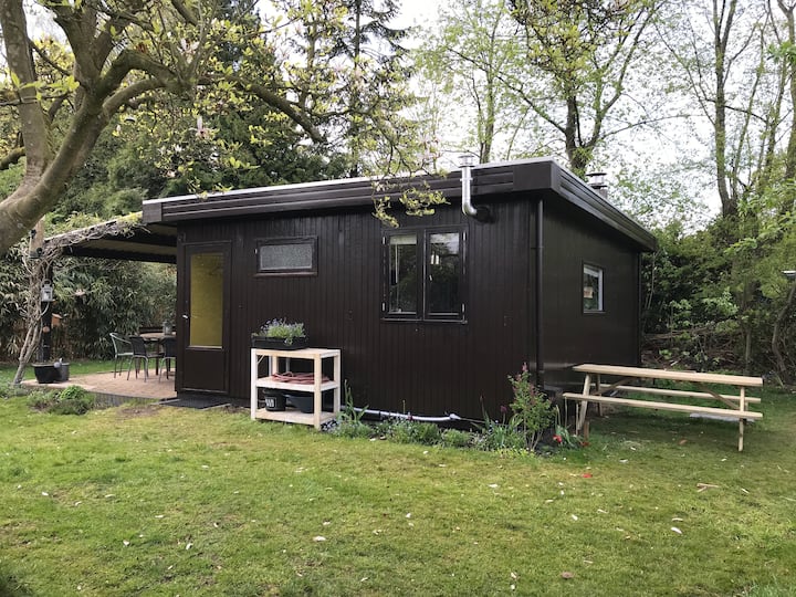 Gezellig Huisje Met Heerlijke Grote Tuin & Veranda - Ermelo