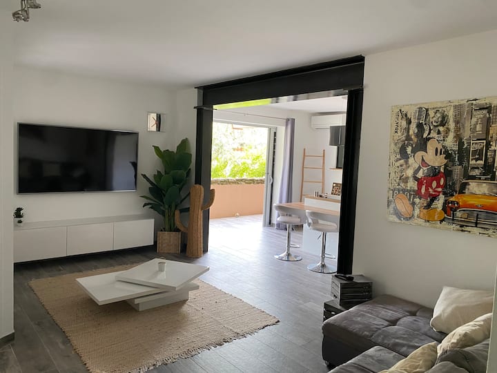 F3 Résidence Dans Le Centre, Calme Et Sécurisée. - Saint-Tropez