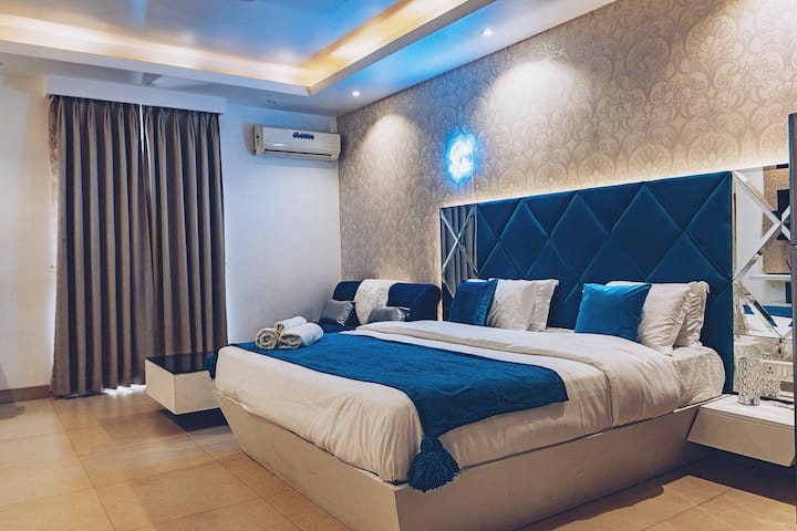 Poolview Studio | Wifi | Tiara Door - Goa