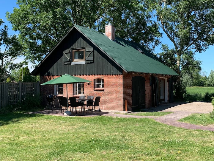 Kleines Gemütliches
Haus Mit Kamin - Tating