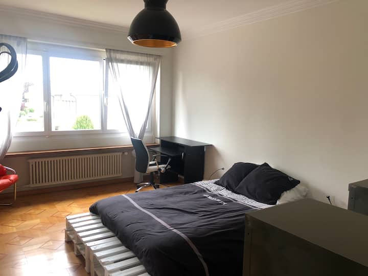 Grande Chambre De 25 M2 Près De Lausanne - Lausanne