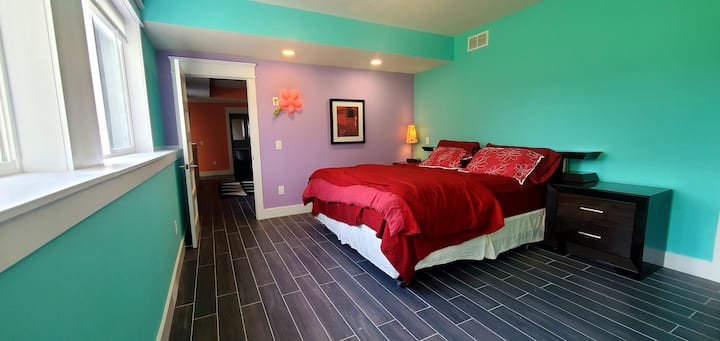 Cheerful One Studio With Fitness Room And Jacuzzi - East Lansing